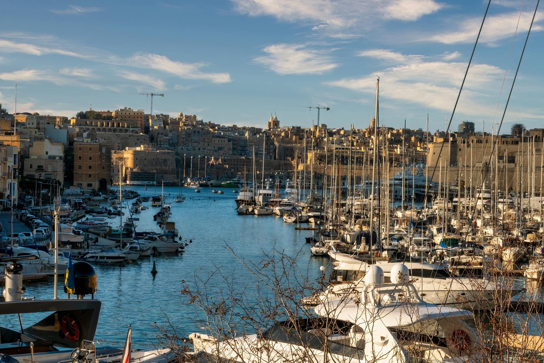 How to Choose the Perfect Sailing Charter for Your Malta Adventure ...